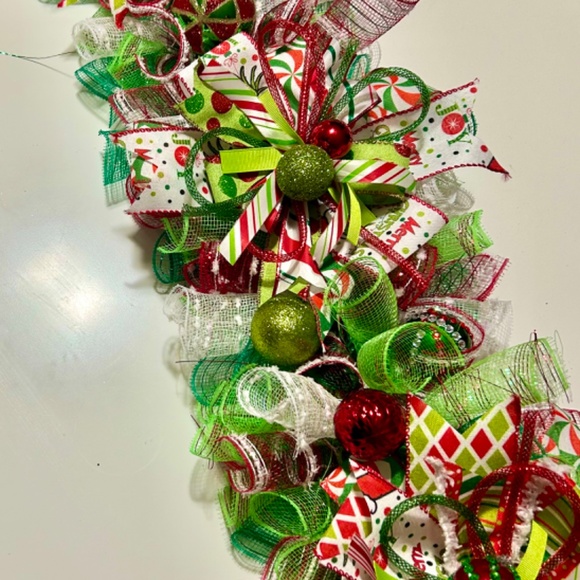 Handmade | Holiday | Grinch Christmas Garland Grinch Centerpiece ...